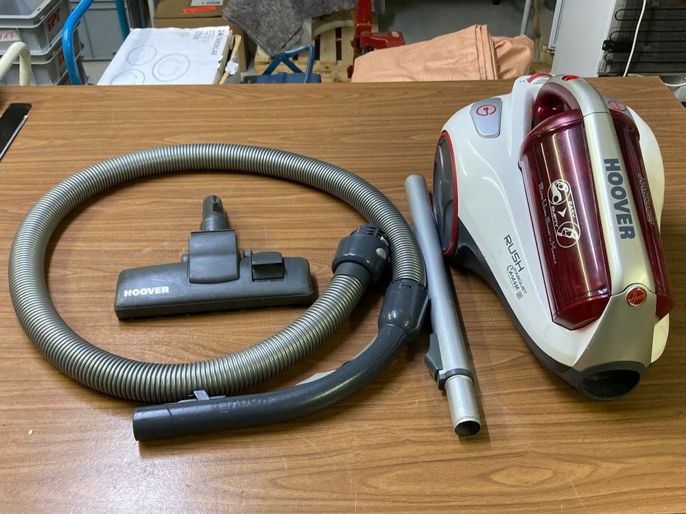Staubsauger HOOVER filterlos, keine Zusatzkosten | Kaufen auf Ricardo