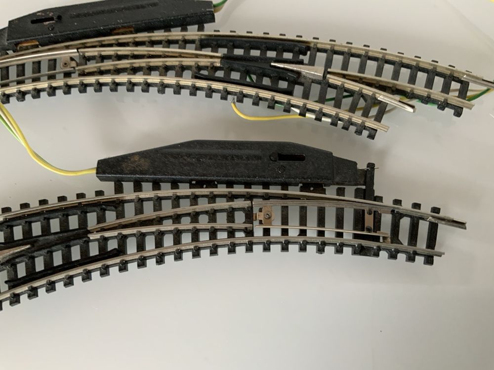 2 Minitrix Bogenweichen elektrisch Li und Re 4966 und 4967 (Gebraucht ...