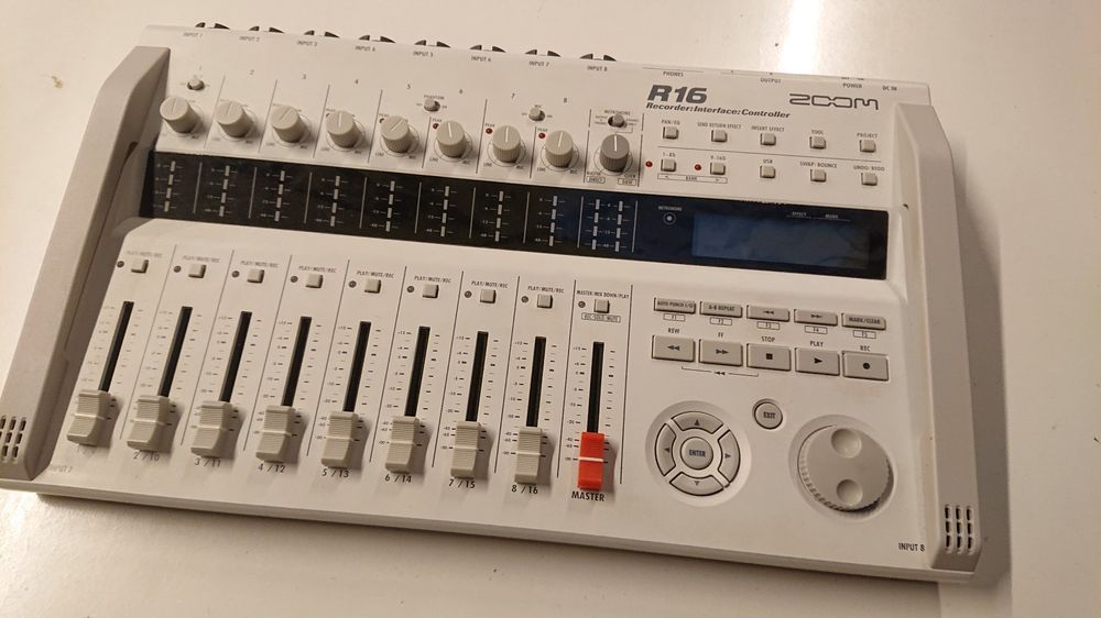 Zoom R16 Recorder - Interface - Controller | Kaufen auf Ricardo