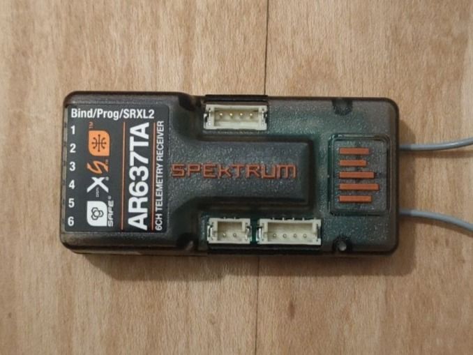 Spektrum AR637 TA 6-Kanal Telemetrie Empfänger | Kaufen auf Ricardo