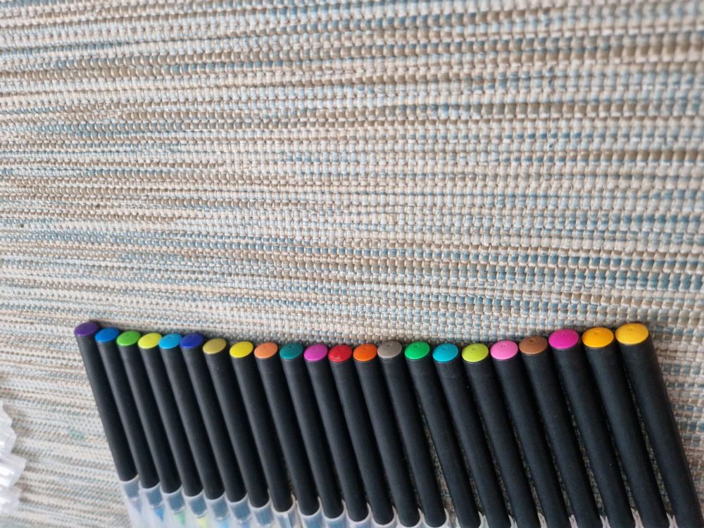 Farbstifte, Künstler-stifte (Gebraucht) in Worb für CHF 5 – mit ...