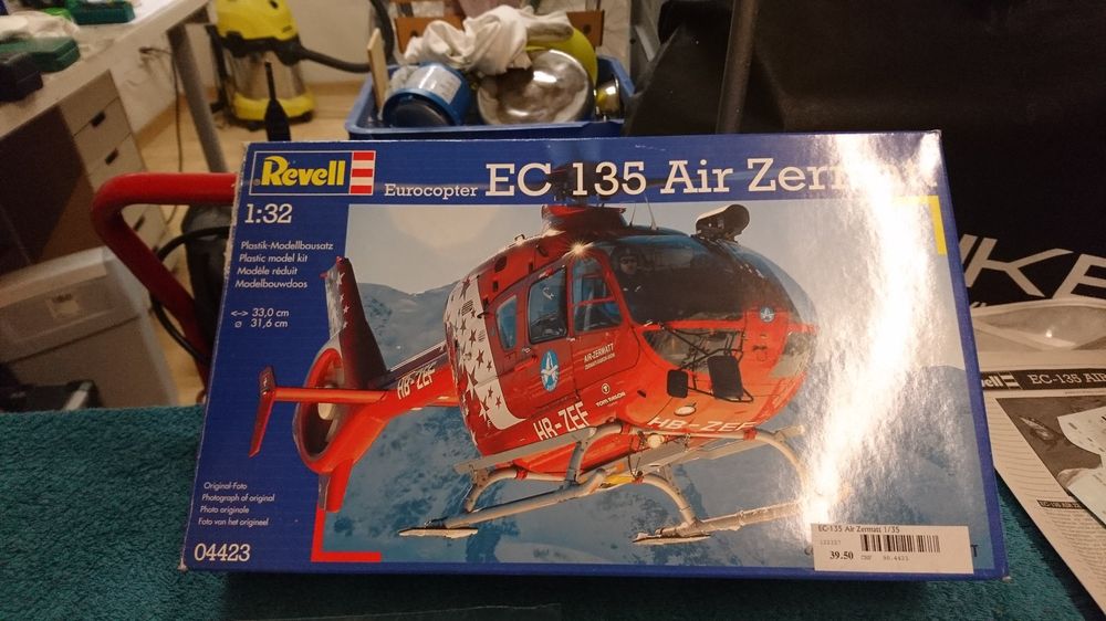 Revell Eurocopter EC 135 Air Zermatt 1:32 (Gebraucht) in Rüti ZH für ...