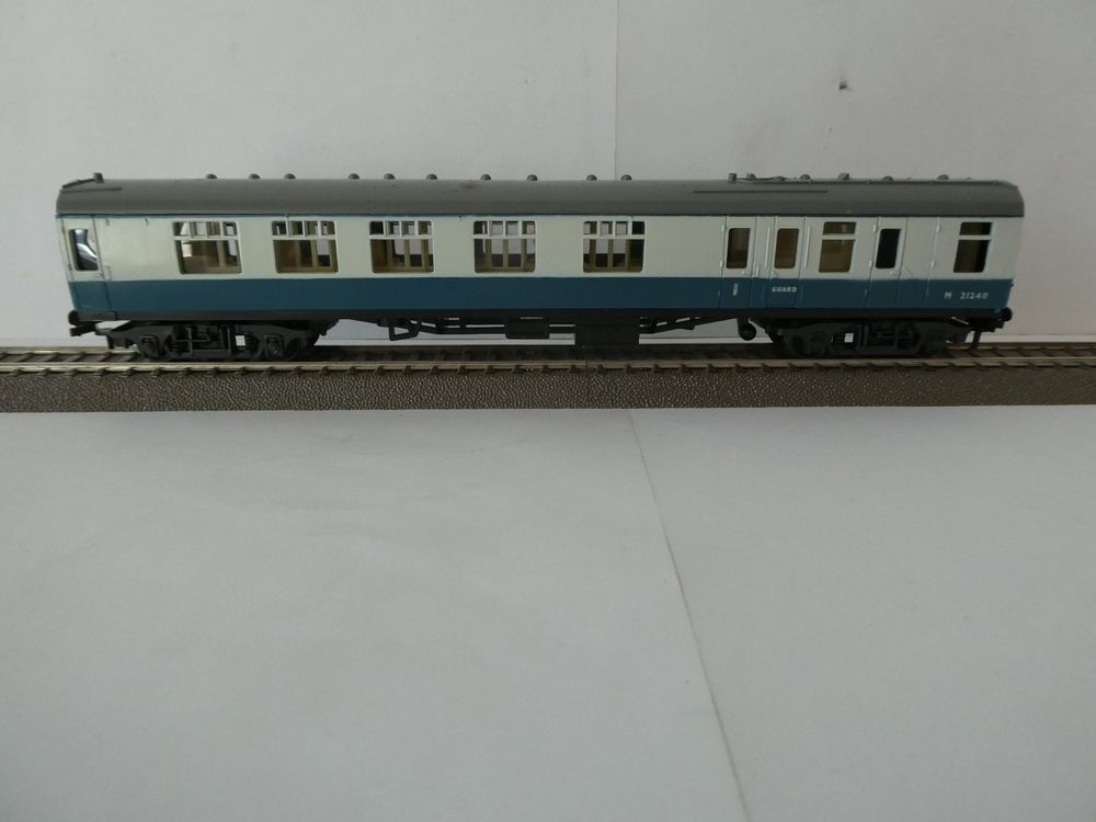 Trix Trains British Rail Personenwagen Mk 1 (Gebraucht) in Muri b. Bern ...