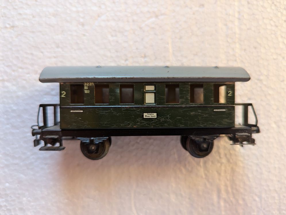 Personenwagen Bt, Märklin 327/1 (Gebraucht) in Lanzenhäusern für CHF 5 ...