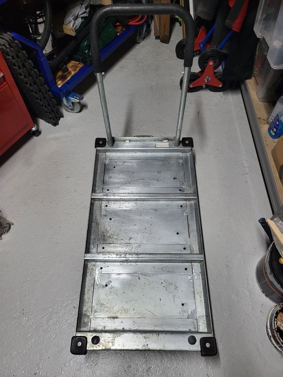 Robuster Transportroller mit Griff zu verkaufen! (Gebraucht) in ...