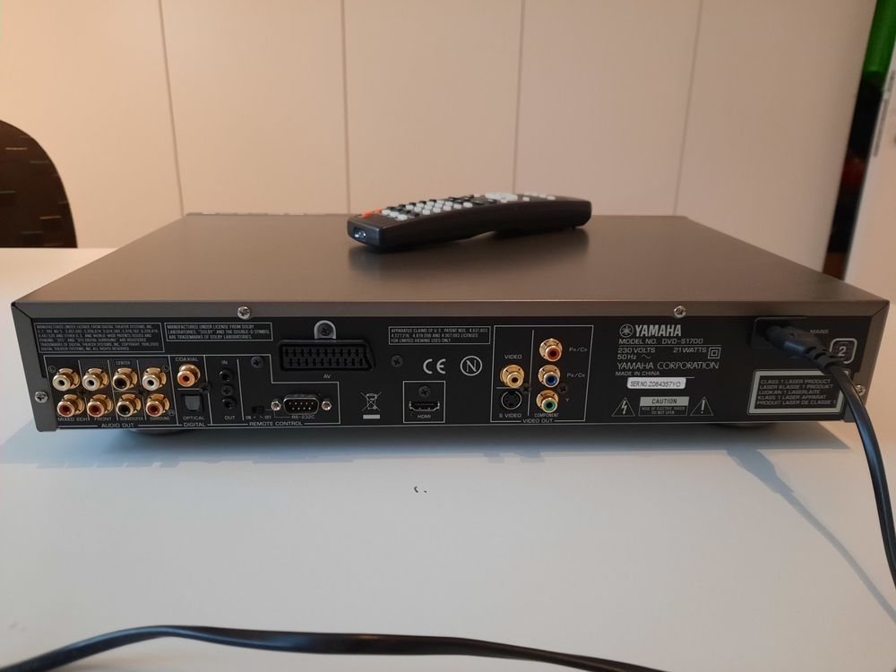 Yamaha DVD/CD Player Natural Sound DVD S1700 | Kaufen auf Ricardo
