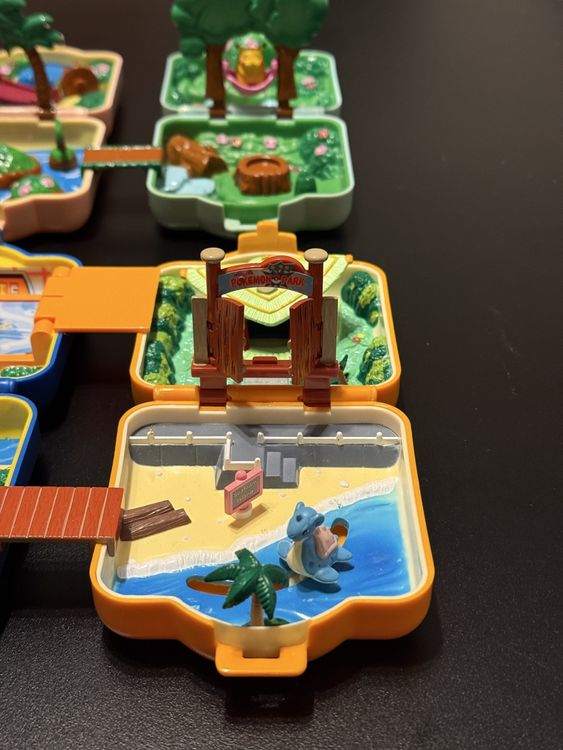 Polly Pocket Pokemon 1997 (Mini Welten - Rarität) (Gebraucht) in ...