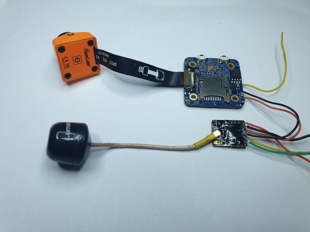 RunCam Split v3 Micro-tbs unify nano-lumenier antenna (Gebraucht) in ...