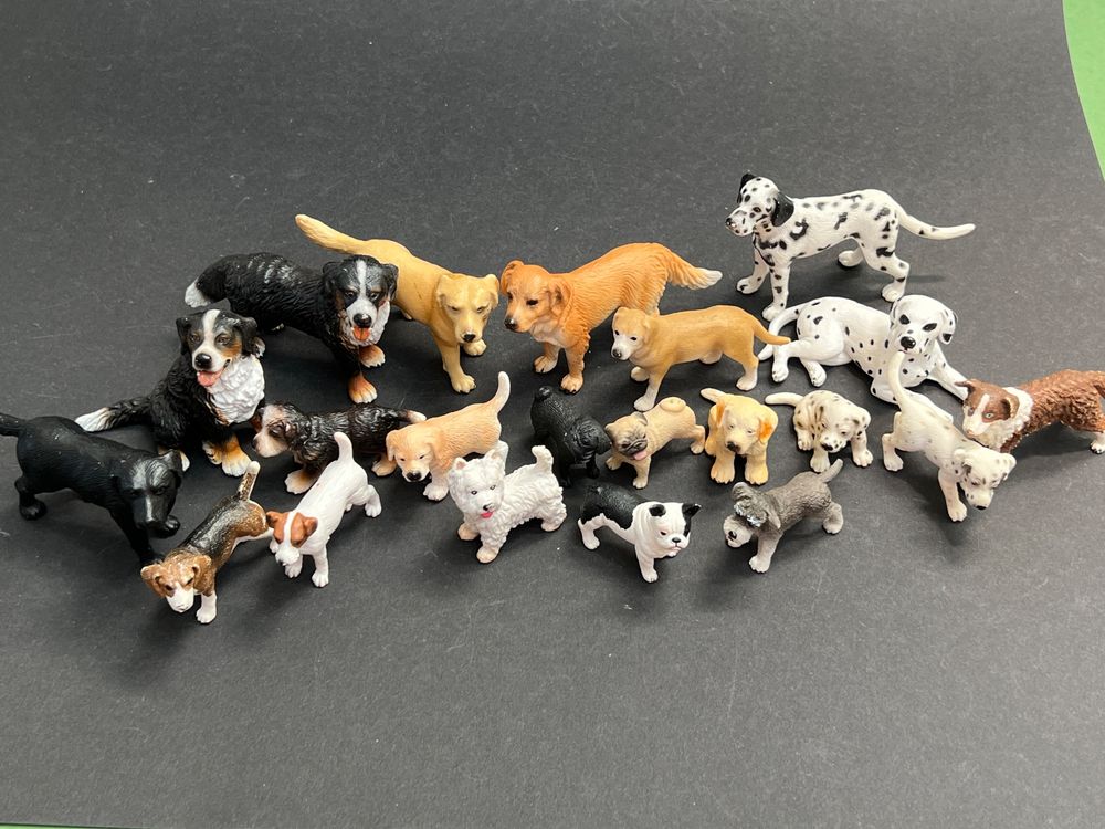 21 Schleich Hunde Hund Welpe (Gebraucht) in Ennetbaden für CHF 80 – mit Lieferung auf Ricardo kaufen