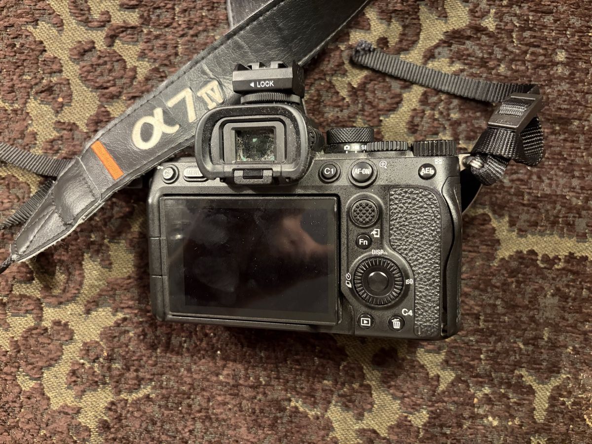 Sony Alpha 7 IV ILCE-7M4 DSLM - Top Zustand! Inkl. OVP! (Gebraucht) in ...