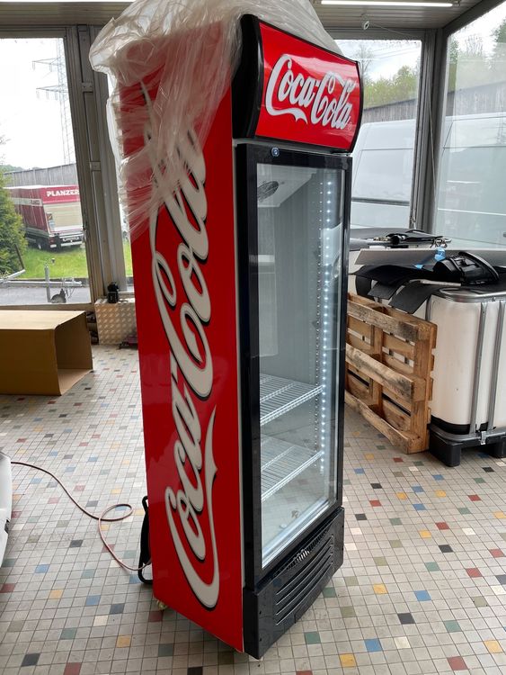 Getrankekuhlschrank Coca Cola