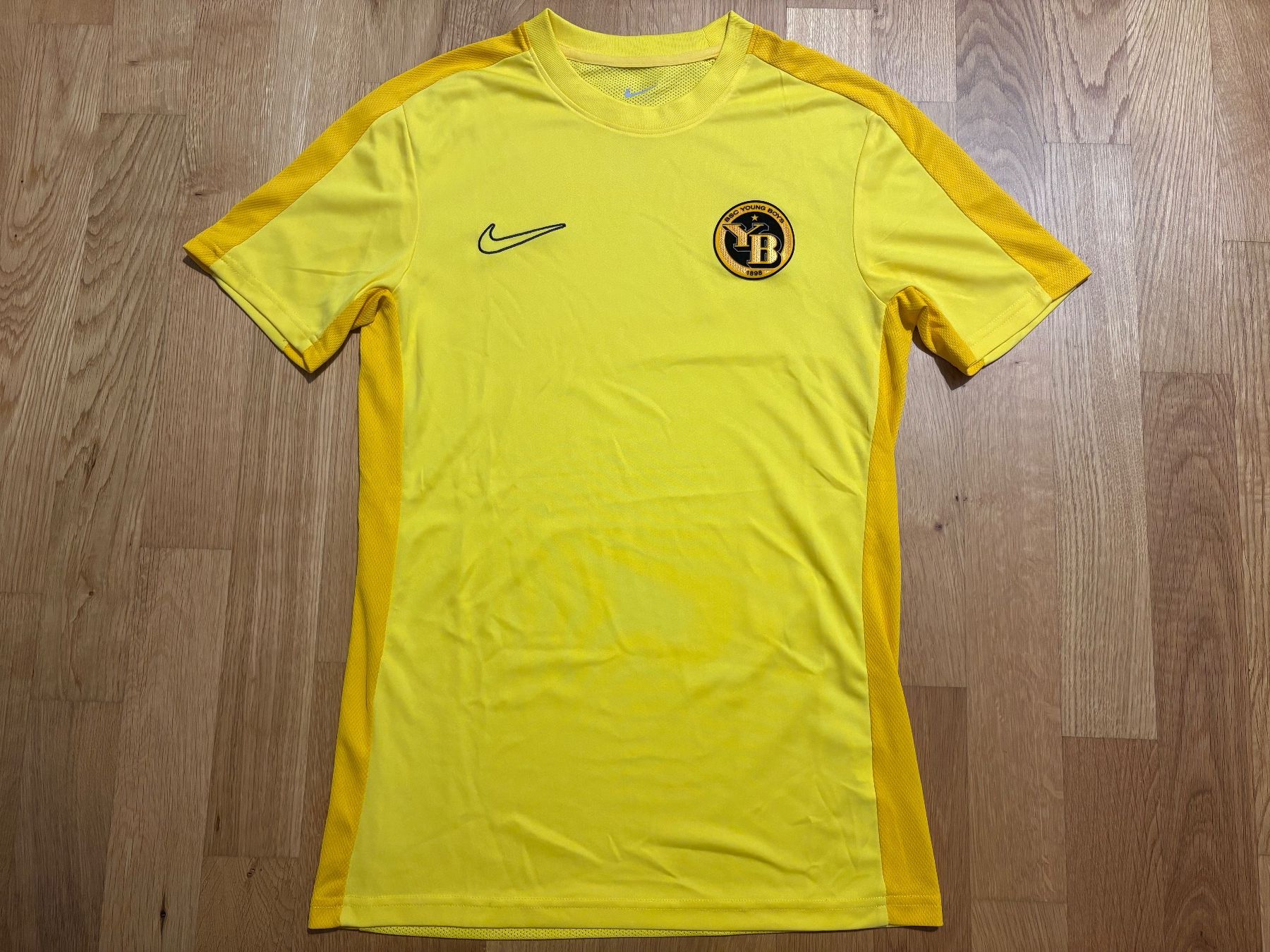 ORIGINAL BSC YOUNG BOYS BERN TRIKOT S YB NIKE (Neu (gemäss Beschreibung ...
