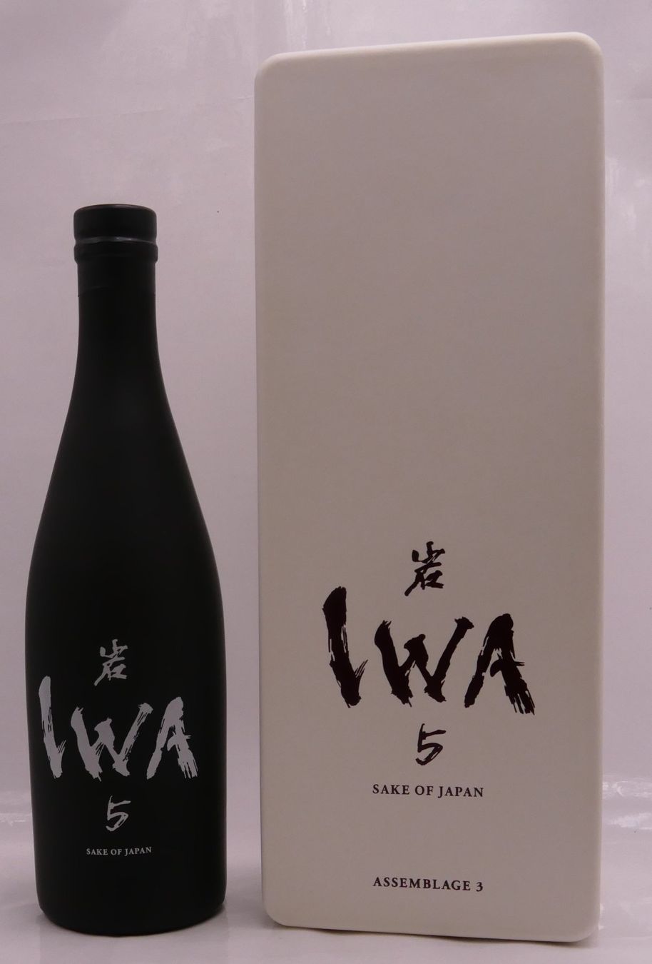 IWA Sake of Japan 5 Jahre, Assemblage 3 (2021) (Neu und ...