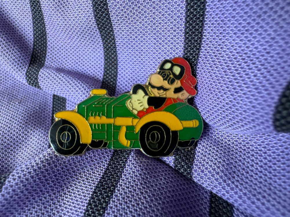 Pins Nintendo Mario pin (Gebraucht) in Neuchâtel für CHF 3 – mit ...
