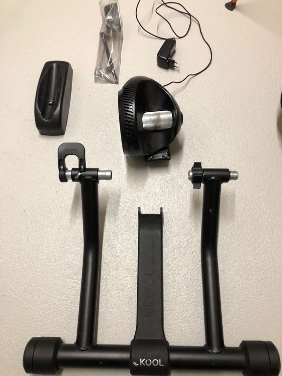 BKOOL indoor Rollentrainer Cycling (Gebraucht) in Wallisellen für CHF ...