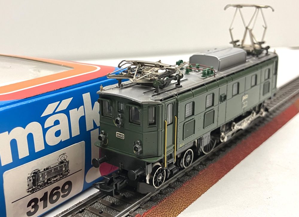 märklin 3169 H0 AC~ Ae 3/6 II SBB 10453 Sondermodell Schweiz (Neu ...