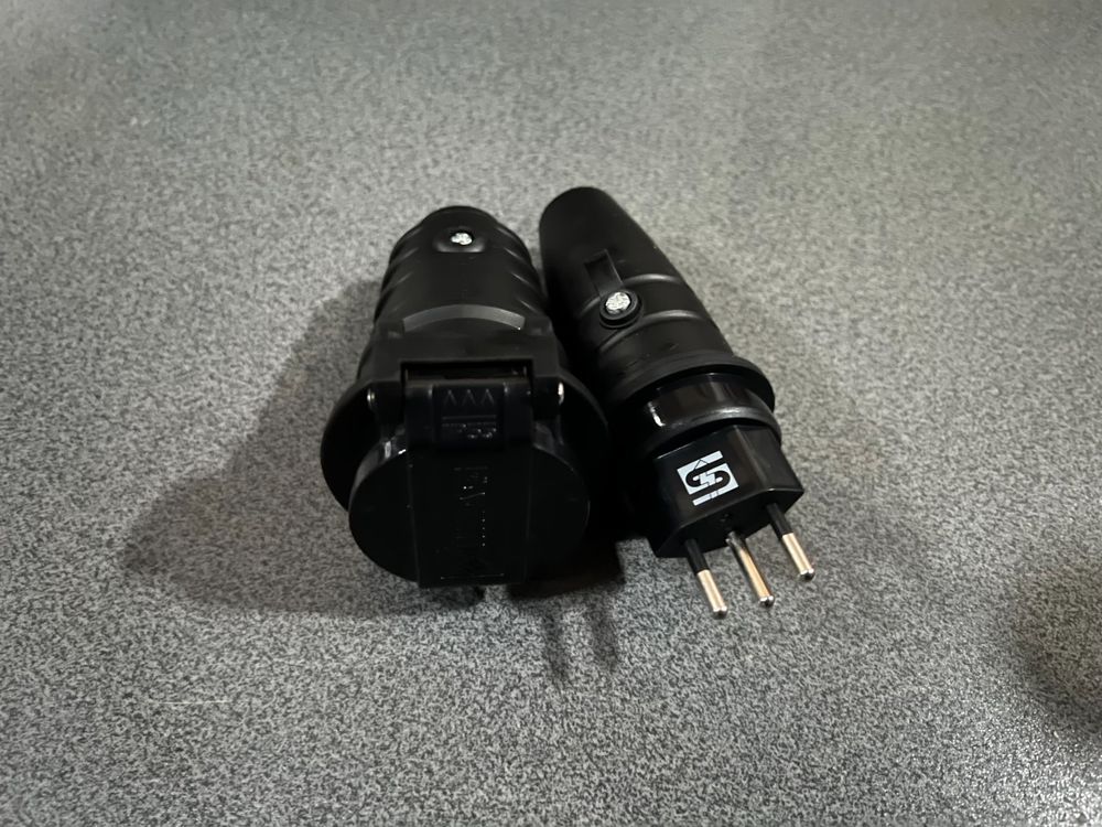 Stromstecker T13 IP55 und Stromkupplung T13 IP55 (Neu (gemäss ...