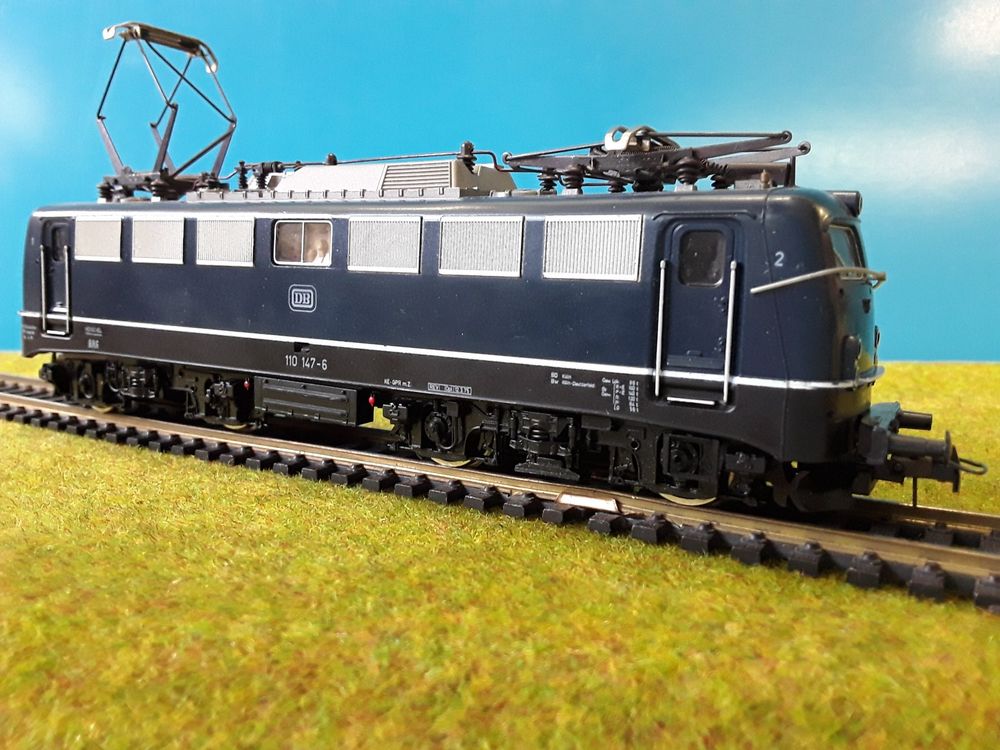 Roco 4135A _ E Lokomotive BR 110 147-6 _ DC mit OVP Spur H0 (Gebraucht) in Uerikon für CHF 55 ...