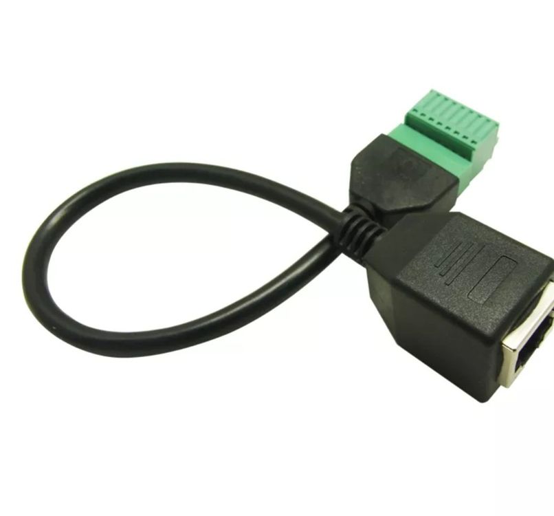 zwei Netzwerkkabel mit RJ45 und 8-Pin Stecker für Anschluss (Neu ...