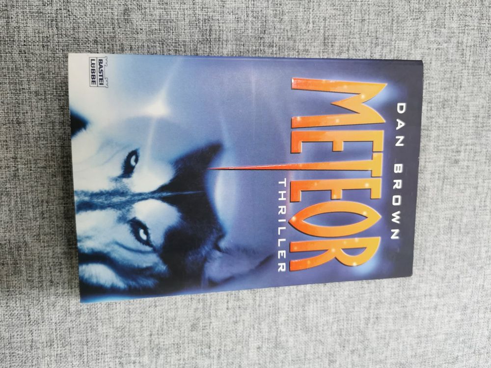 Dan Brown Meteor (Gebraucht) in Wynau für CHF 6 – mit Lieferung auf Ricardo kaufen