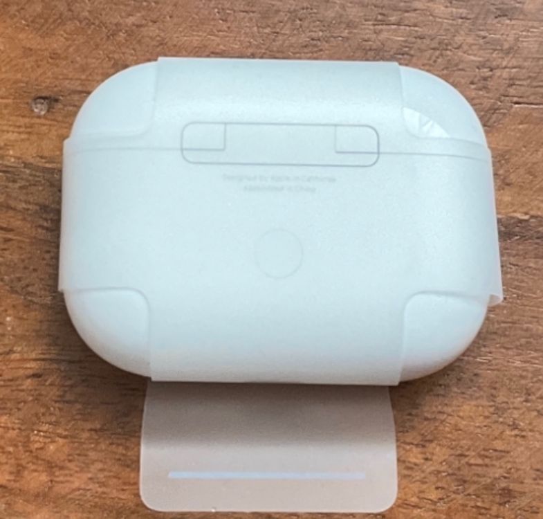 AirPods Pro Gen2 Case - einzeln [NEU] - mit Ladekabel | Kaufen auf Ricardo