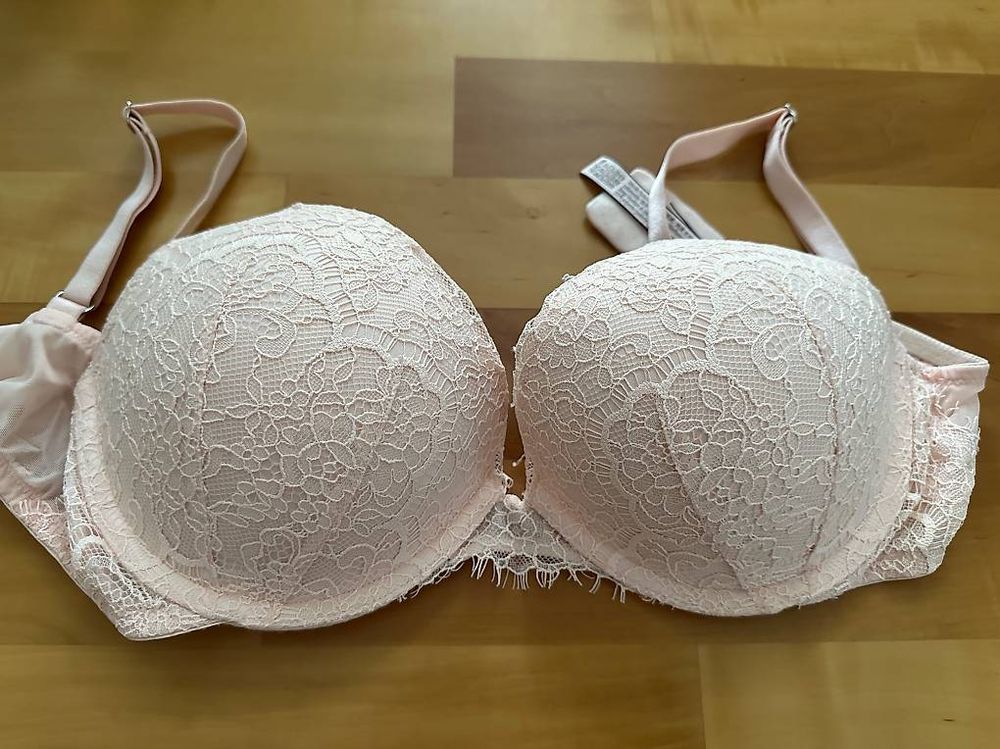 Victorias Secret BH rosa/Spitze (Neu (gemäss Beschreibung)) in Niederhasli für CHF 25 – mit ...