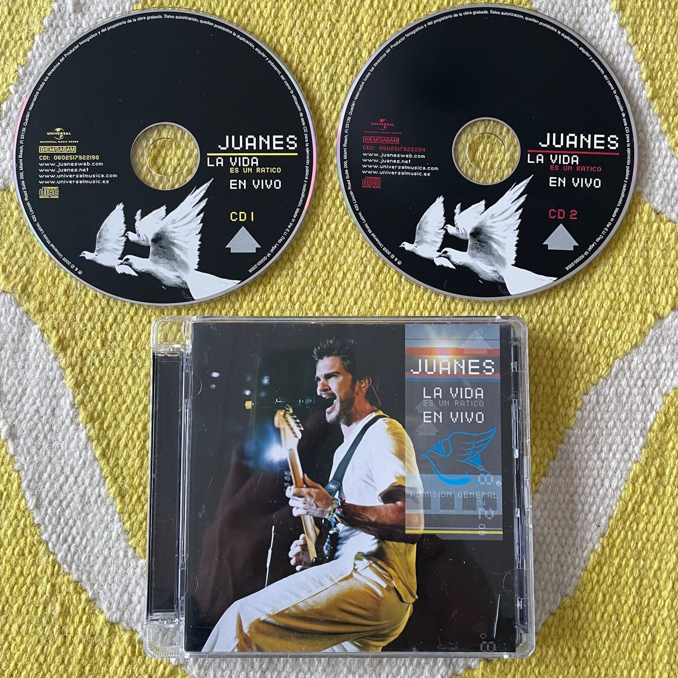 BEE GEES-2CD LA VIDA ES UN RATICO EN VIVO (Gebraucht) in ...