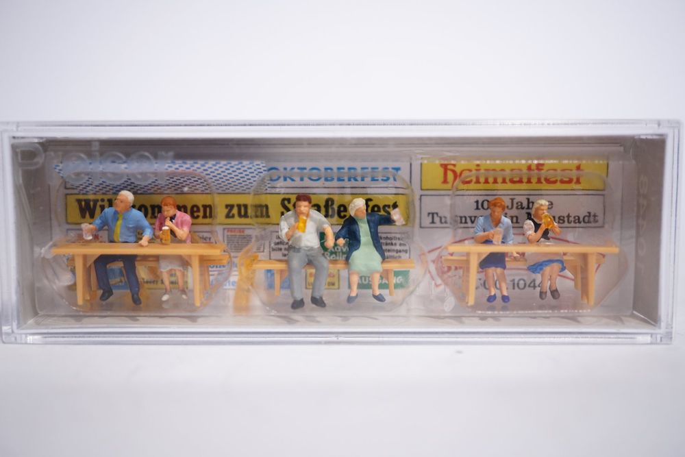 4œ Preiser HO 10448 Im Biergarten (Gebraucht) in Thun für CHF 19.9 – mit Lieferung auf Ricardo ...