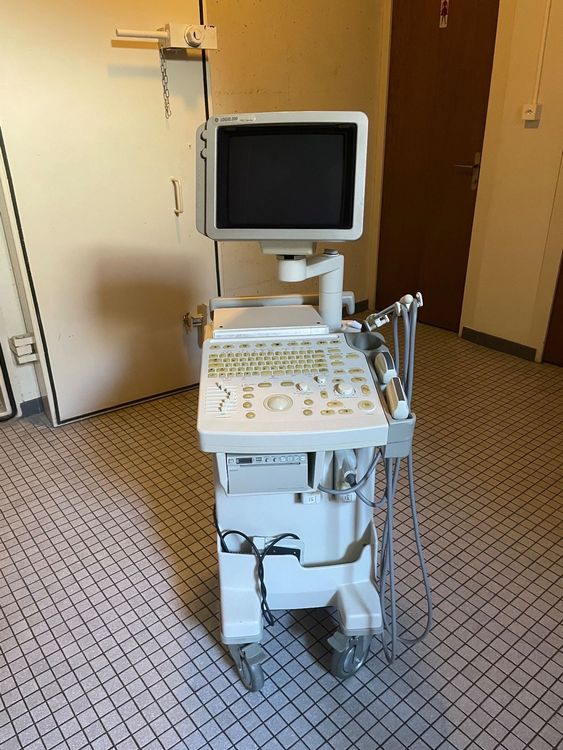 Ultraschall GE Logiq 200 Pro (Gebraucht) in Flüelen für CHF 320 – nur ...