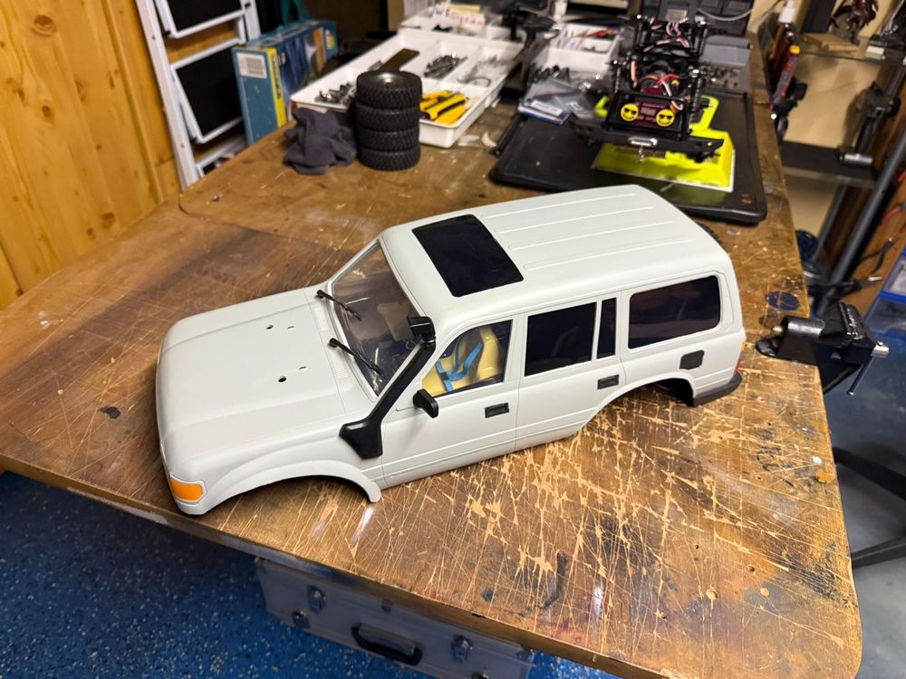 Körper Toyota lc80 (Gebraucht) in Lyss für CHF 27 – mit Lieferung auf ...