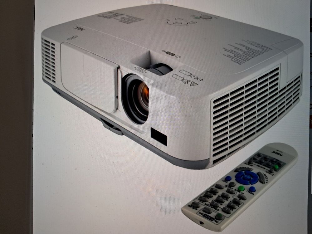 NEC M311W - Tragbarer Projector 1280 x 800 | Kaufen auf Ricardo
