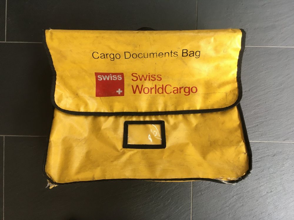 Cargo Document Bag Swissair (Gebraucht) in Cologny für CHF 5 – mit Lieferung auf Ricardo kaufen