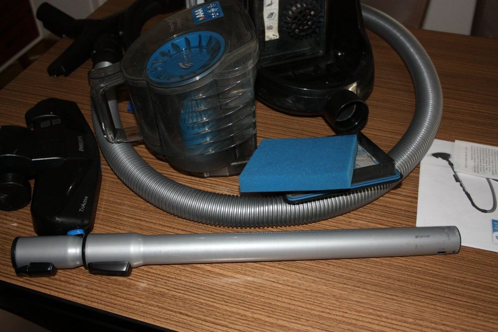 Staubsauger Philips FC 9331/19 PowerPro Compact (Gebraucht) in für CHF ...