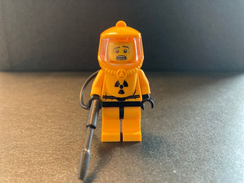 Lego Minifigur Hazmat Guy, Serie 4 | Kaufen auf Ricardo