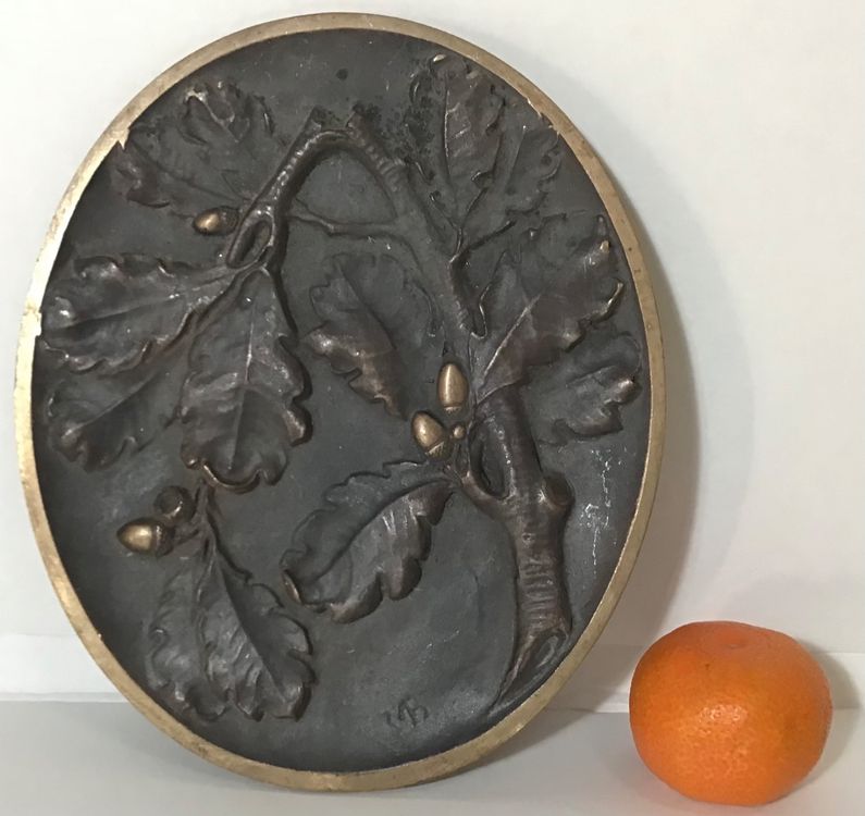 Bronze Skulptur mit Nuss Limitiert Monogrammiert (Gebraucht) in Root für CHF 30 – mit Lieferung ...