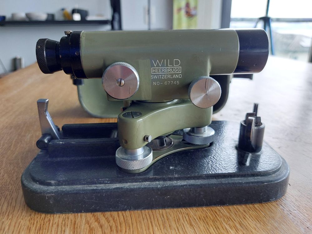 Grab & Wildi teodolite (Gebraucht) in Brissago für CHF 11 – mit ...