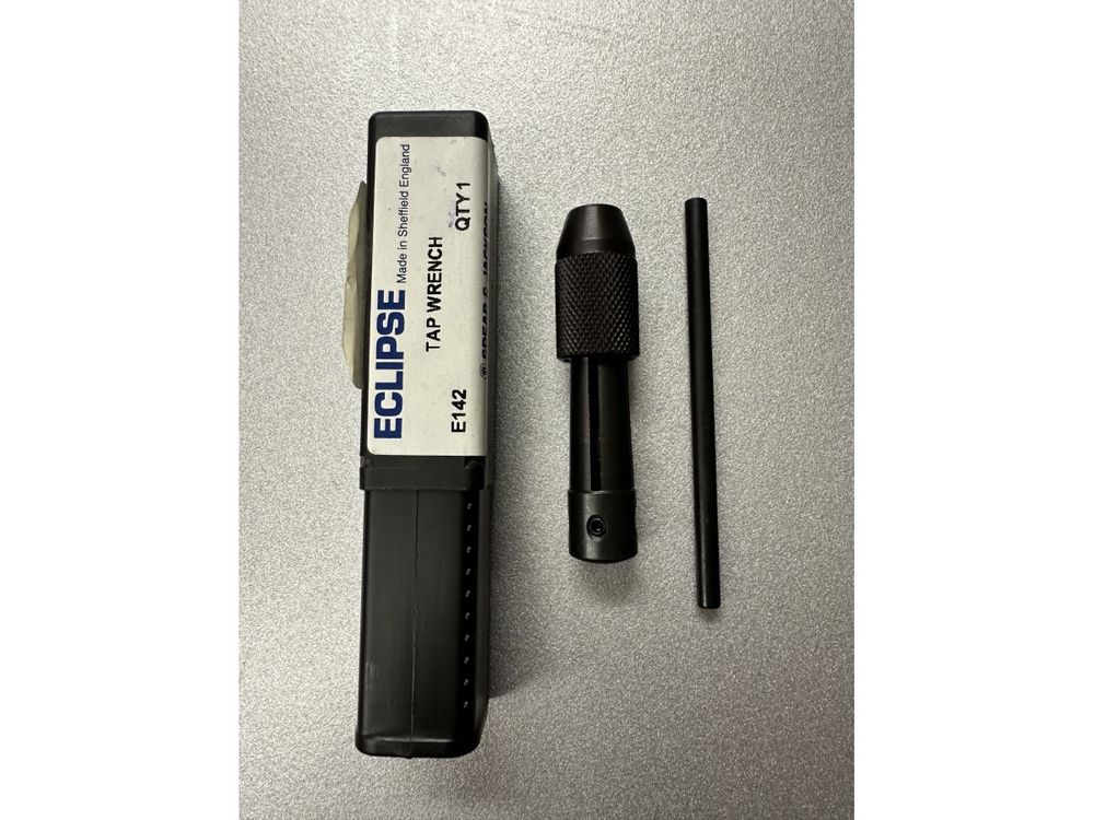 X368 Neue Werkzeughalter E142 ab 1.- (Neu (gemäss Beschreibung)) in ...