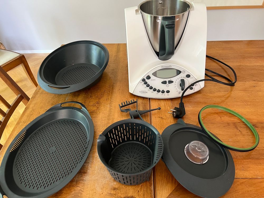 Thermomix TM4 zur Ersatzteilgewinnung (Gebraucht) in Zürich für CHF 100 ...
