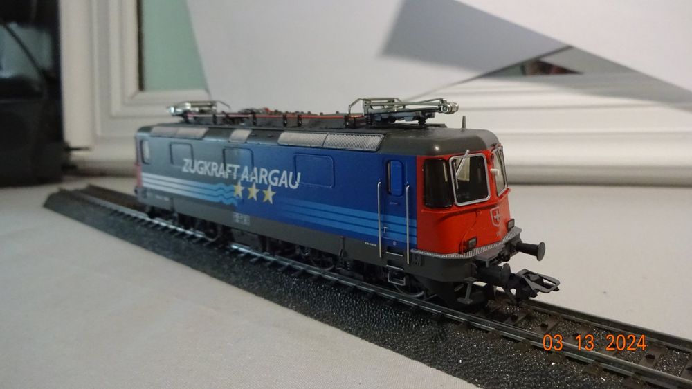 Märklin 37306 RE 4/4 11181 ZUGKRAFT AARGAU fmx (Neu (gemäss ...