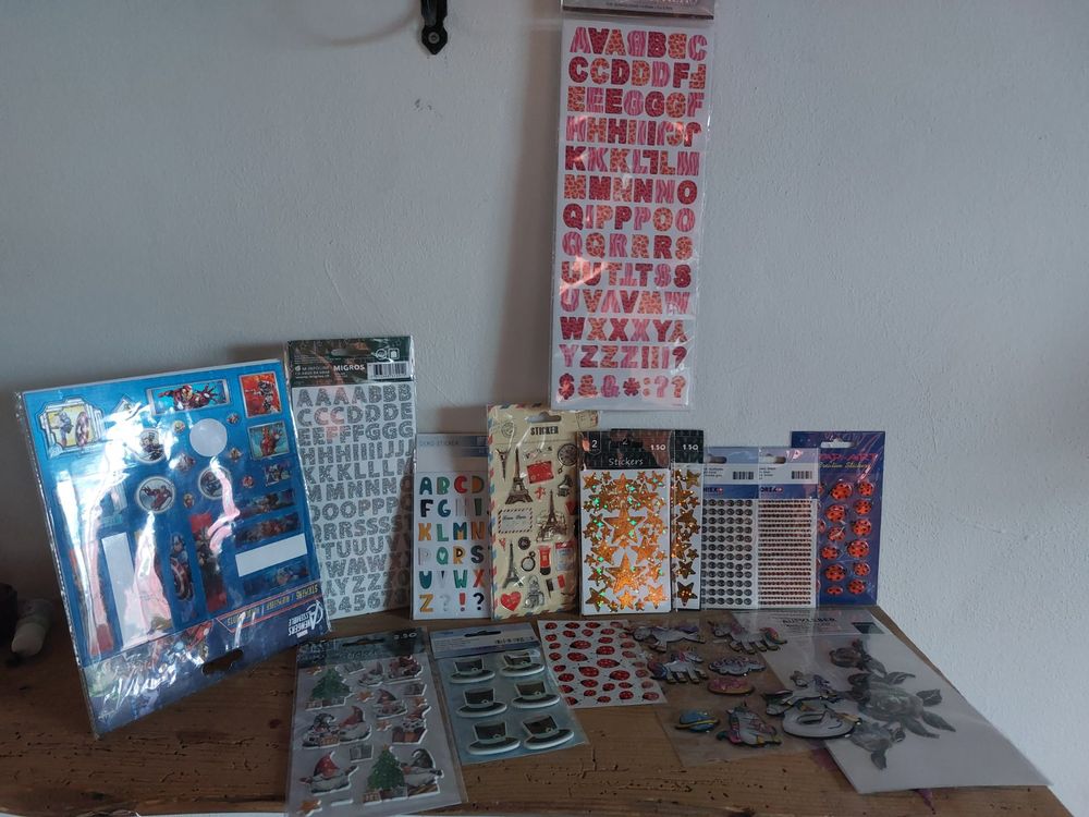Grosses Lot Stickers / Aufkleber Neu ! | Kaufen auf Ricardo