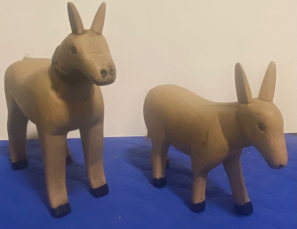 2x Art-Brut Handgeschnitzte Pferd und Esel Figuren (Gebraucht) in Root ...
