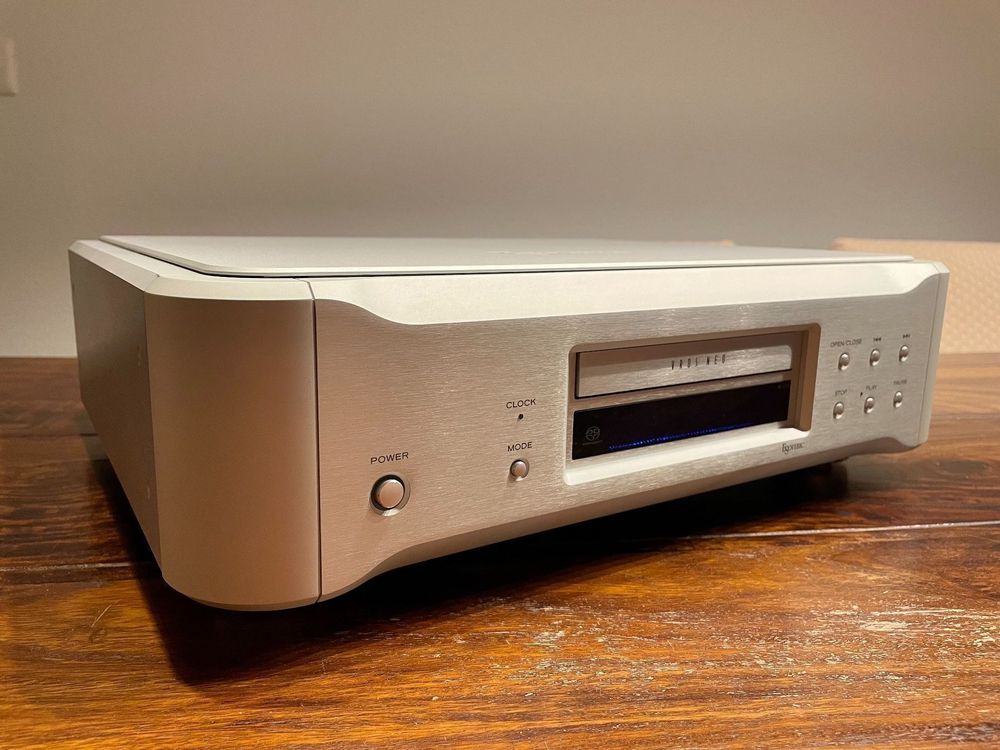 Esoteric K-05.... State of the Art / SACD-CD Player VRDS-Neo | Comprare ...