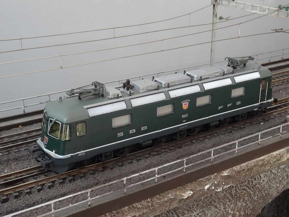 Roco 69730.2, E-Lok Re 6/6 11665 "Ziegelbrücke" ESU-Decoder (Neu ...