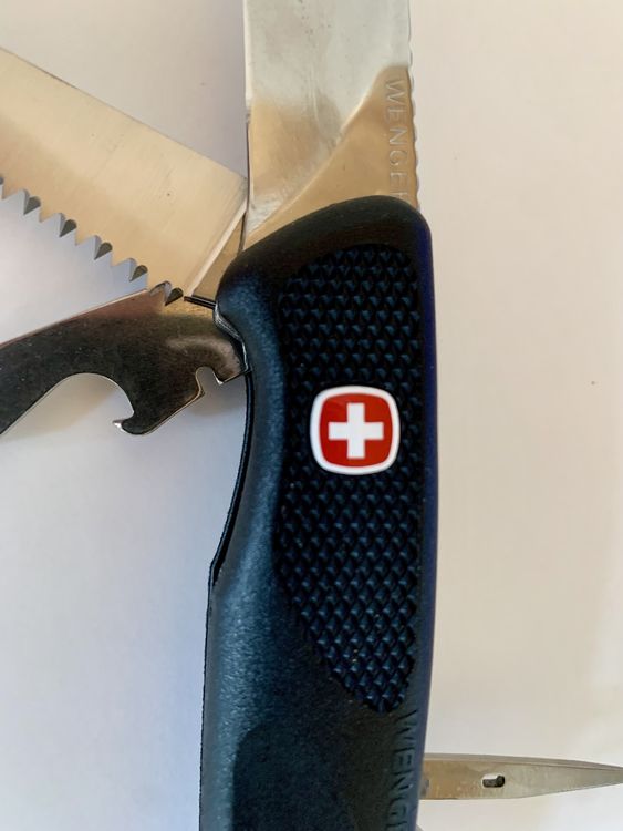 Wenger Swiss Army Knife (Neu (gemäss Beschreibung)) in Adliswil für CHF ...