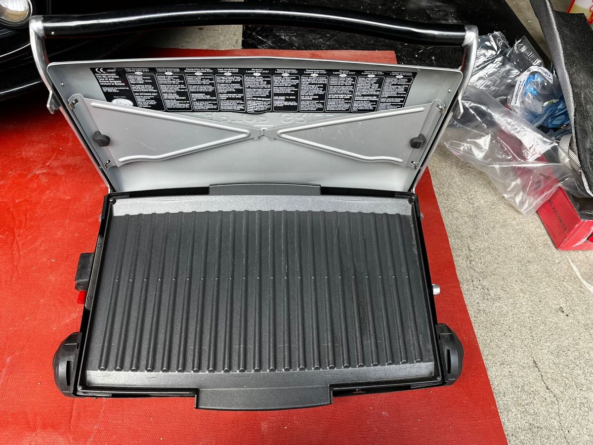 Nuovo Grill a gas,LAPTOP GRILL,by OUTDOORCHEF (Neu (gemäss Beschreibung ...