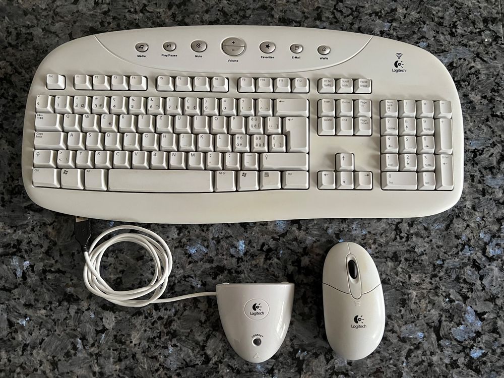Logitech Tastatur und Maus kabellos | Kaufen auf Ricardo