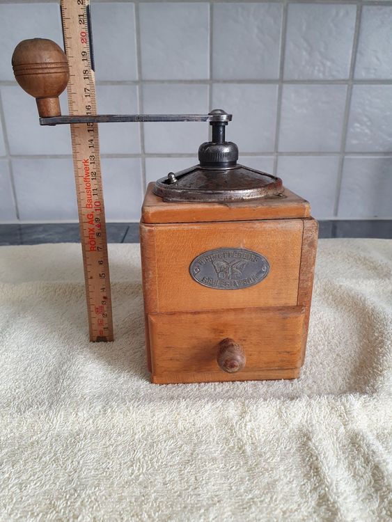 Alte Kaffeemühle | Kaufen auf Ricardo