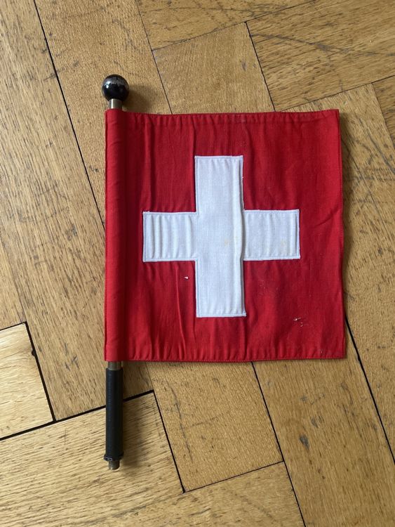 Fahne (Gebraucht) in Biel/Bienne für CHF 33 – mit Lieferung auf Ricardo ...