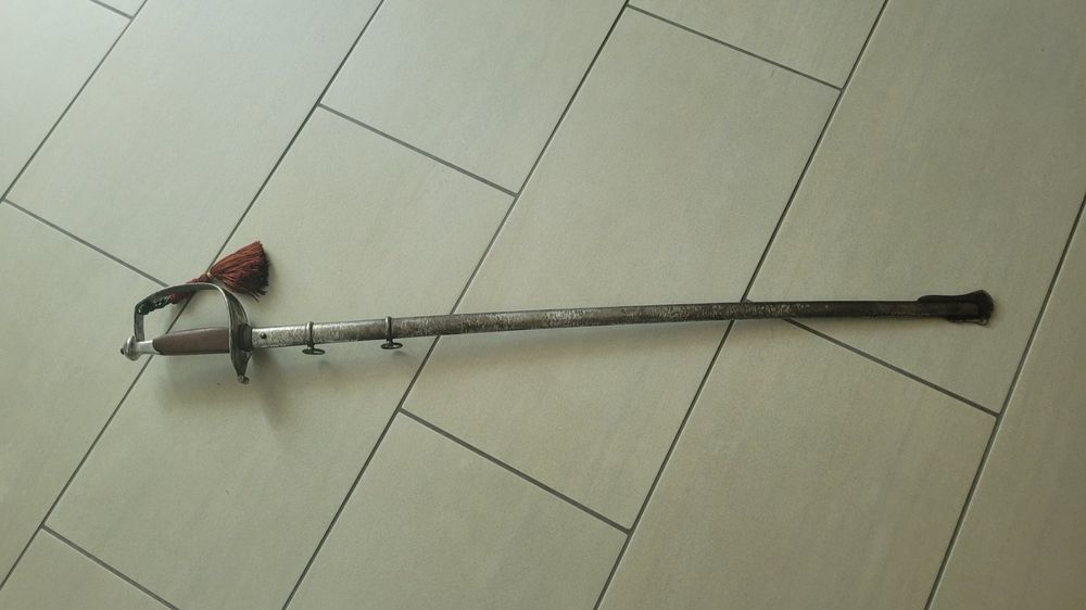 Degen Säbel (Gebraucht) in nunningen für CHF 125 – nur Abholung auf Ricardo kaufen