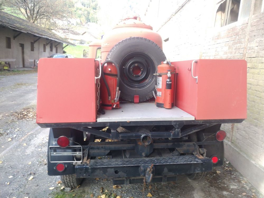 Jeep FJ 170 Feuerwehr Pulverlöschfahrzeug (Gebraucht) in Zizers für CHF 5500 – nur Abholung auf ...